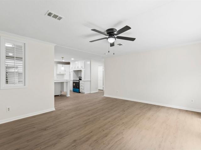 176 Pleasant Trail