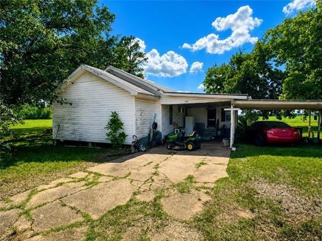 176 Rexmere Ln, Moreauville, LA 71355