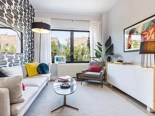 176 Woodward Ave 242, New York, NY