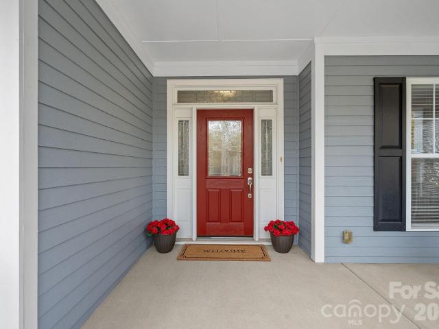 176 Water Oak Dr, Mooresville, NC 28117 | MLS #4352