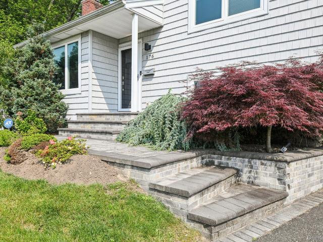 176 Willis Court