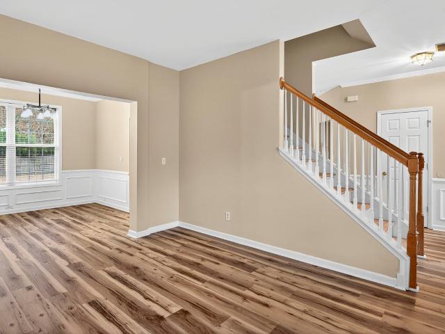 176 Thousand Oaks Circle