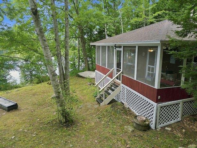 176 Upper Narrows Ln, Winthrop, ME 04364