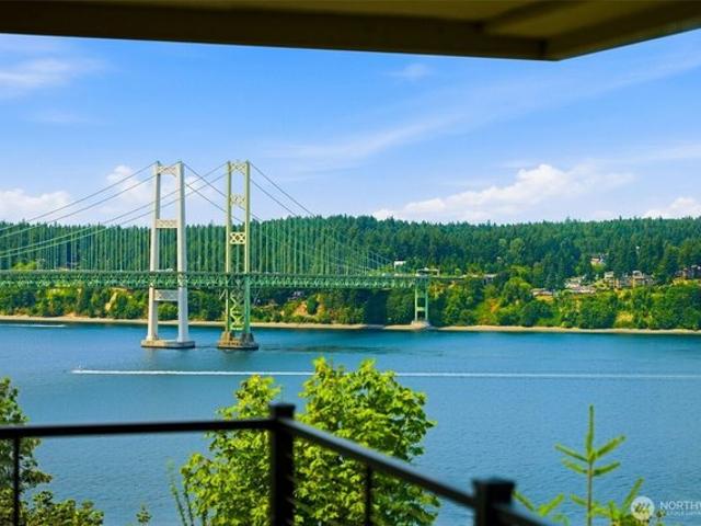 1774 N Jackson Ave, Tacoma, WA 98406