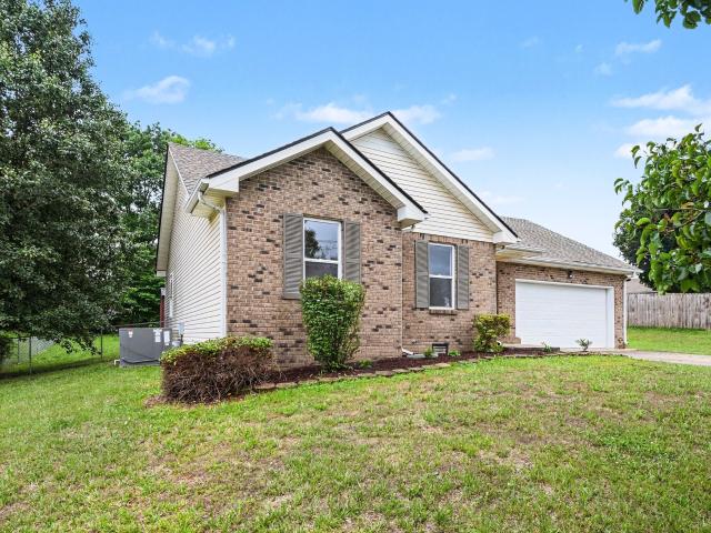 1774 Cabana Dr NE
