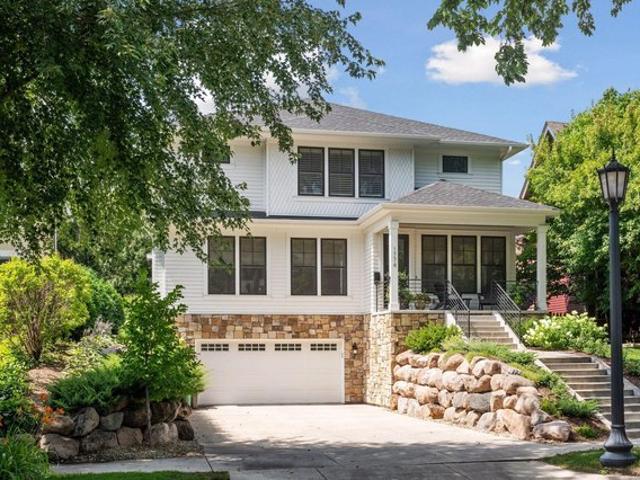 1774 Girard Ave S, Minneapolis, MN 55403