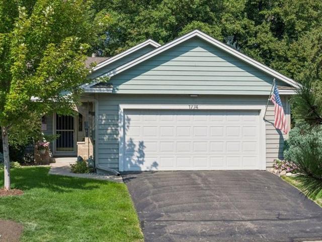 1774 Green Crest Dr, Victoria, MN 55386