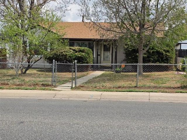 1774 Havana St, Aurora, CO 80010