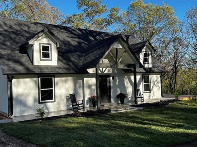 17752 E 450 Rd, Claremore, OK 74017