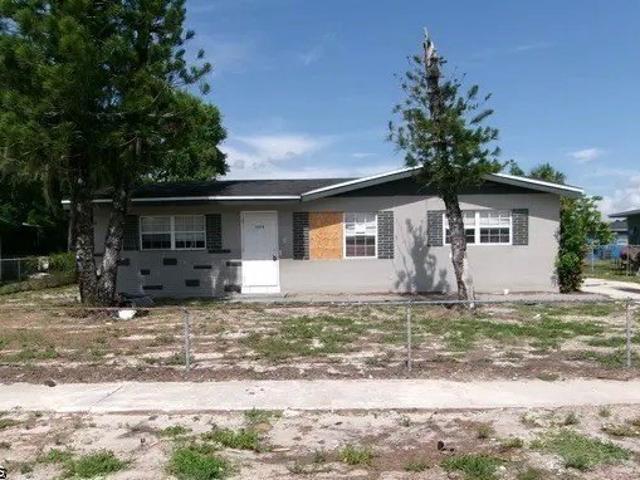1775 N Markley Ct, Fort Myers, FL 33916