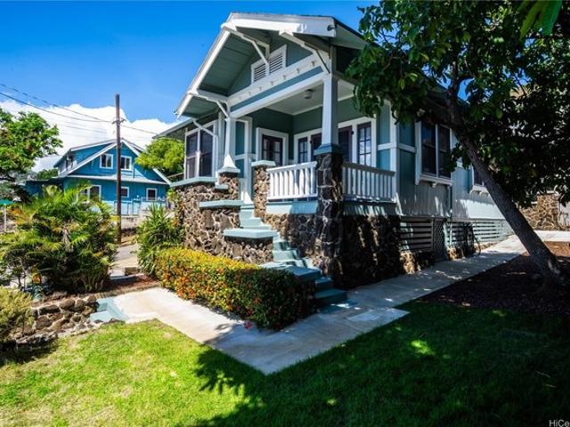 1775 Lusitana St, Honolulu, HI 96813