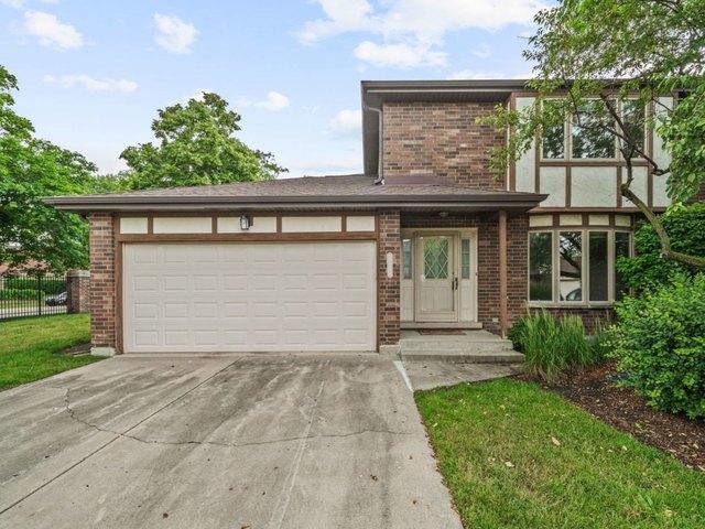 1775 Lakeview Dr Unit A, Wheeling, IL 60090