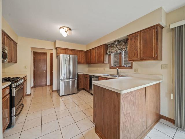 1775 Lakeview Drive # A