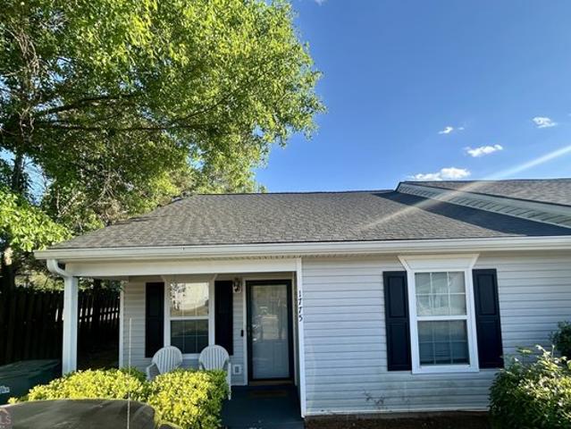 1775 Summerwoods Ln, Griffin, GA 30224