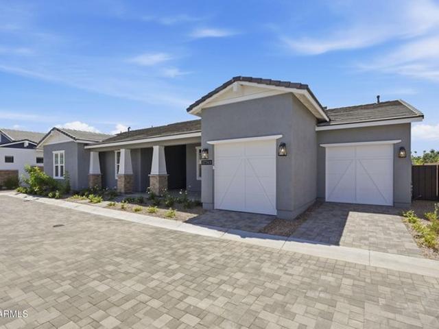 17763 W Whitefish Dr, Surprise, AZ 85388
