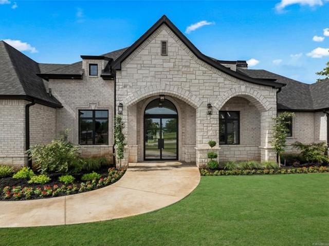 17763 E White Tail Cv, Owasso, OK 74055