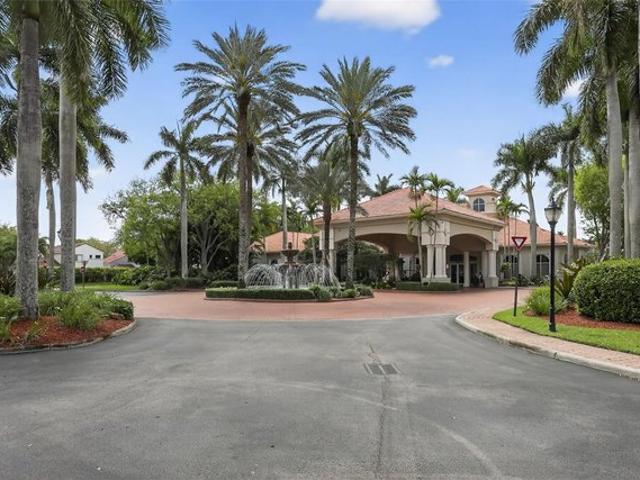 1776 NW 78th Ave, Hollywood, FL 33024