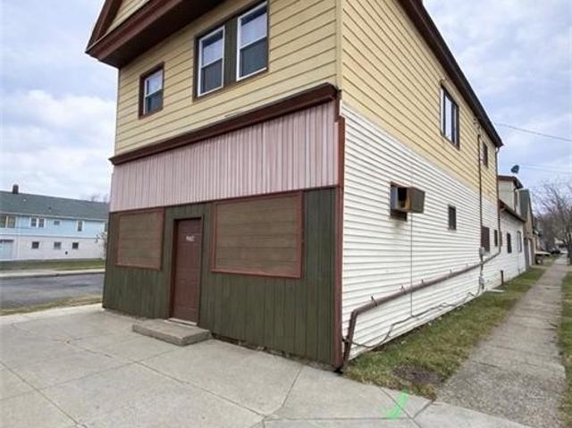 1776 Clinton Street