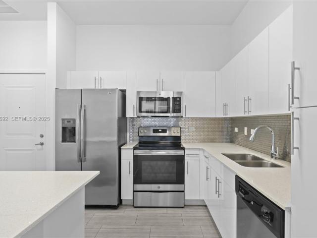 1776 Polk St, Unit 1103, Hollywood, FL 33020 | MLS #A11928