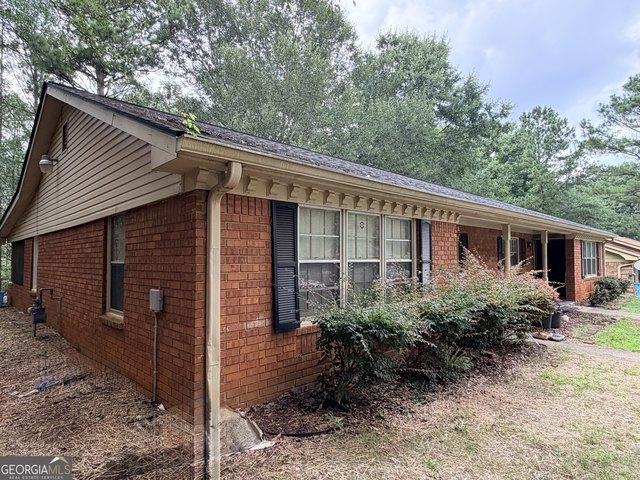 1776 Salem Woods Dr SE, Conyers, GA 30013