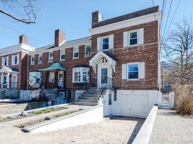 1776 Seminole Ave, Bronx, NY 10461