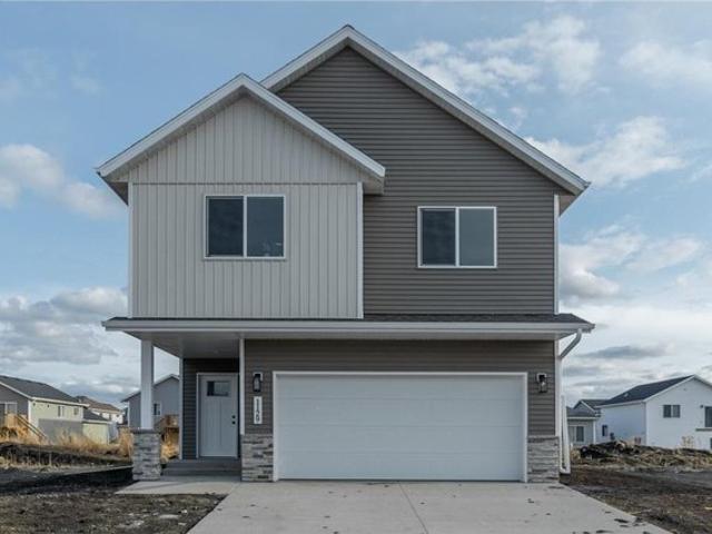1776 19th Ave N, Wahpeton, ND 58075