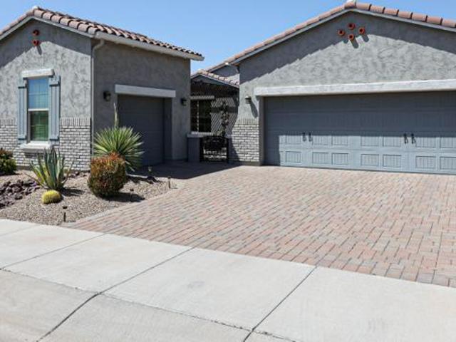 17772 W Redwood Ln, Goodyear, AZ 85338