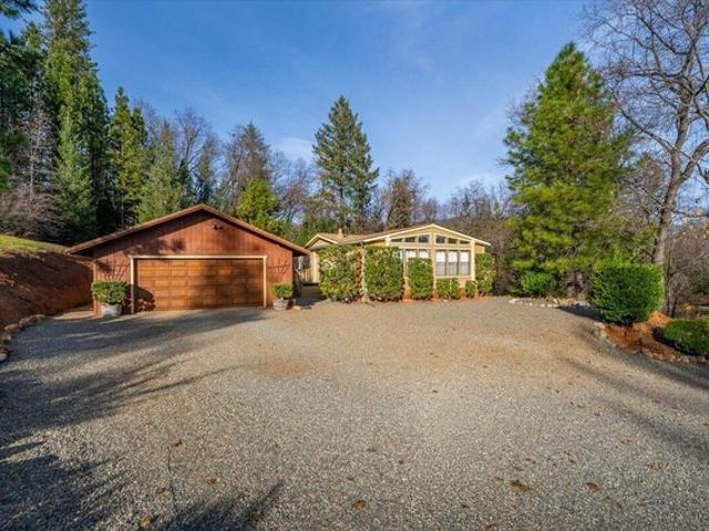 17772 Stella Solaris Ln, Lakehead, CA 96051