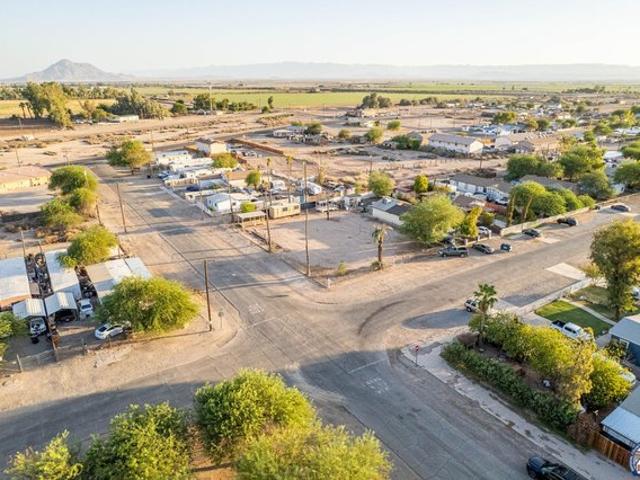 1777 Main St, Seeley, CA 92273