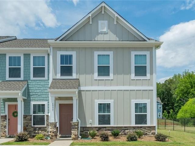 1777 Granby Heights Dr, Winston Salem, NC 27103