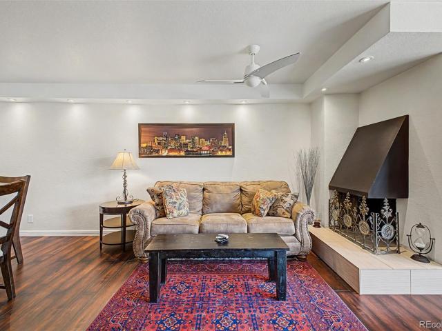 1777 Larimer Street # 1911