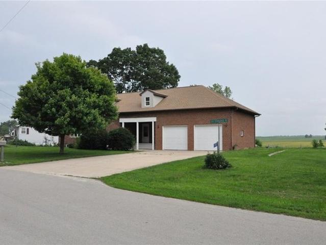 17782 th St, Langworthy, IA 52252