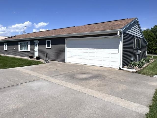 17788 Shanghi Rd, Moravia, IA 52571