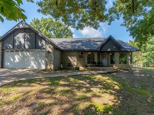 17793 Orchard Ln, Spiro, OK 74959