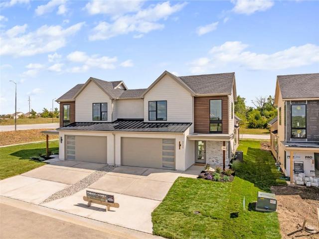 17792 W 96th St, Lenexa, KS 66219 | MLS #2606 | Compass