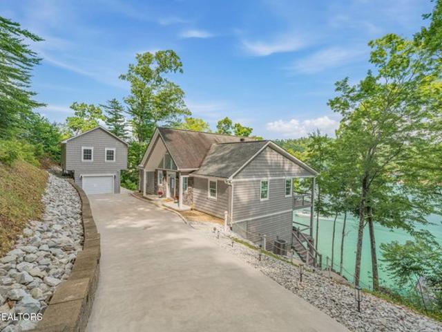 1779 Cove Pointe Rd, La Follette, TN 37766