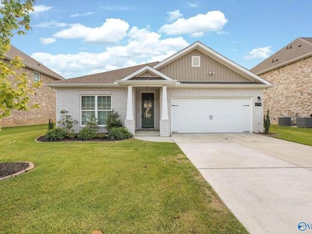 1779 SE Stampede Cir, Huntsville, AL 35803