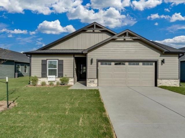 1779 W Redbud Ln, Goddard, KS 67052