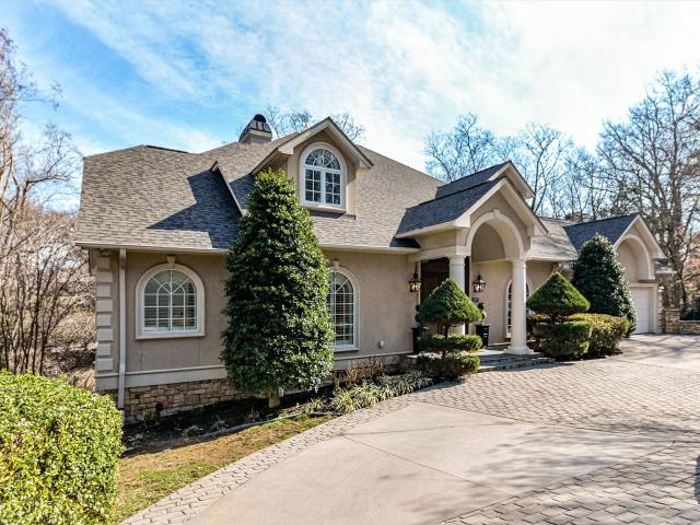 1779 8th Street Drive, Hickory, US, NC