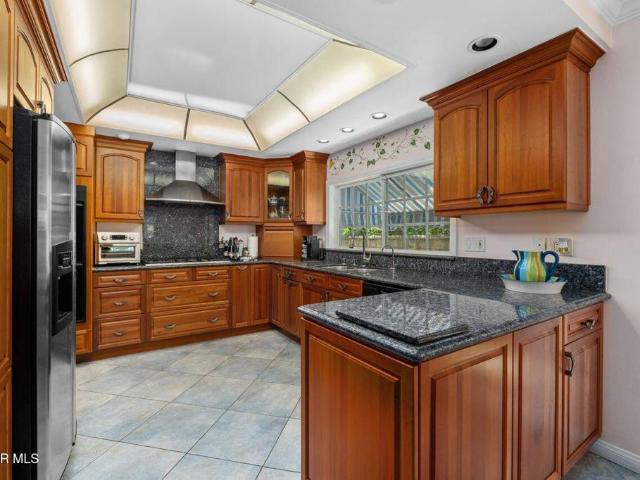 17701 Corinthian Drive