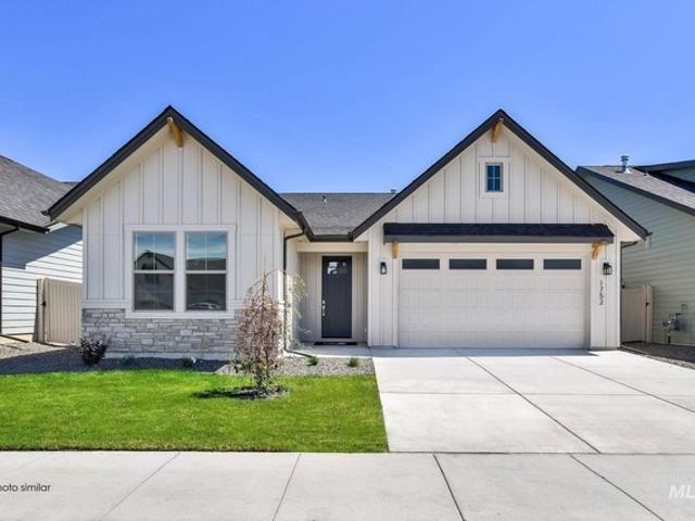 1770 N Green Pine Ln, Star, ID 83669