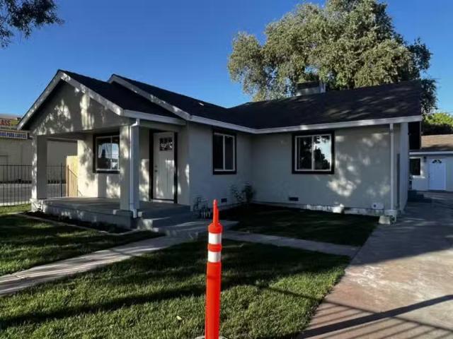 1770 EAST AVE, STOCKTON, CA 95205 Single Family Residence For.