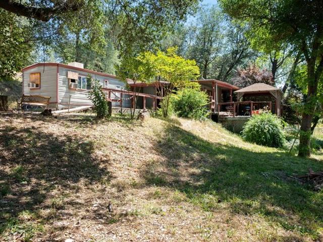 17711 Fuzzy Ln, Anderson, CA 96007