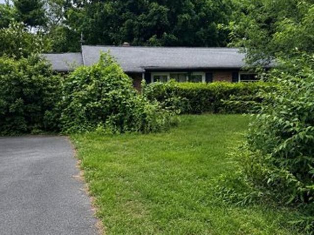 17712 Burnside Ave, Hagerstown, MD 21740