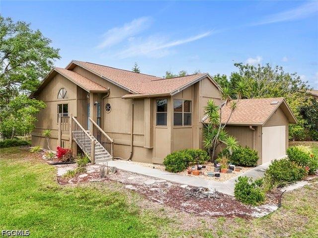17719 Island Inlet Ct, Fort Myers, FL 33908