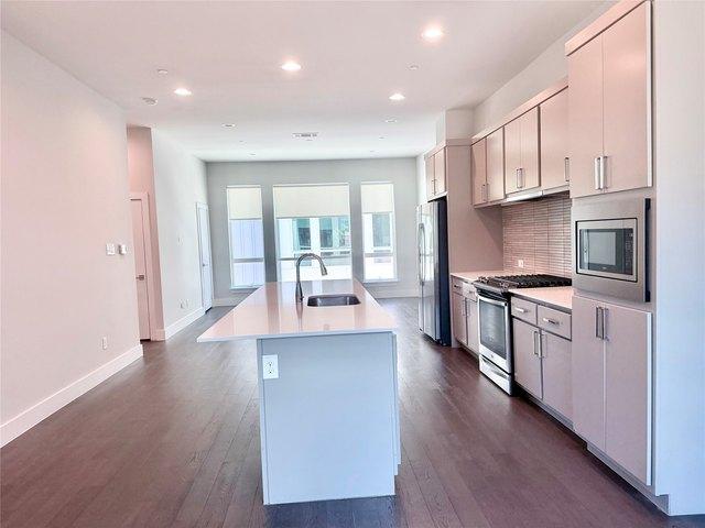 1771 McCoy St Ste 205, Dallas, TX 75204