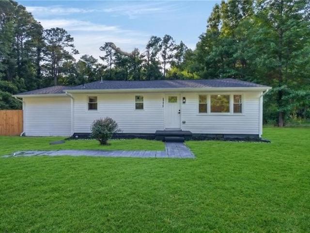 1771 Airport Rd, Suffolk, VA 23434