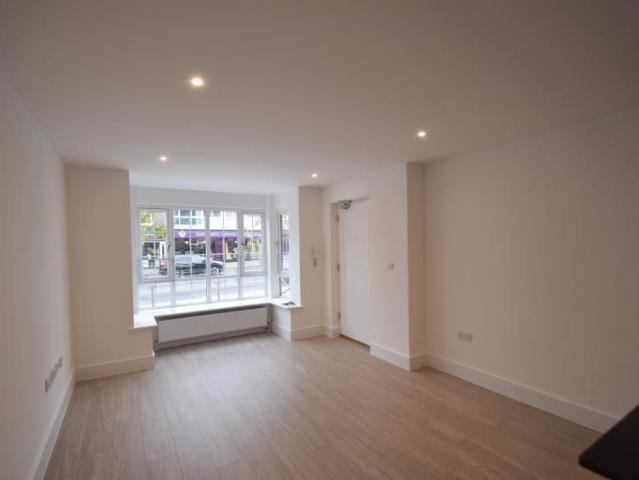 1771 London Road, Leigh On Sea, Essex, SS9