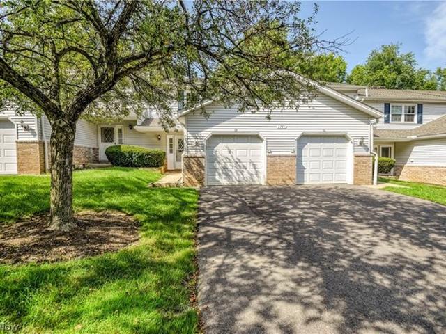 1771 Rolling Hills Dr Apt D, Twinsburg, OH 44087
