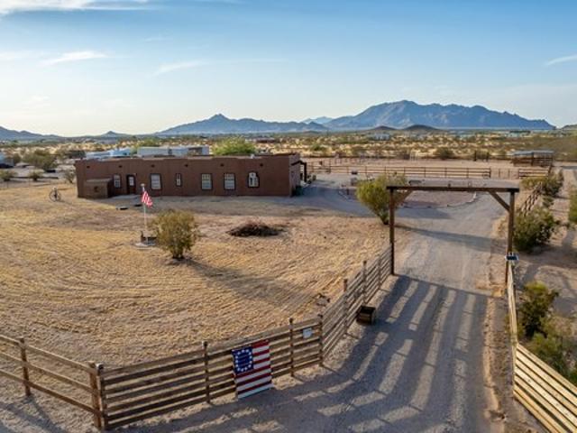 17728 N Deer Trl, Maricopa, AZ 85139